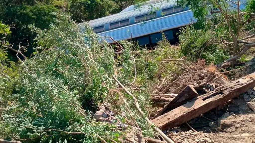 Secretaría Anticorrupción investiga descarrilamiento del Tren ...
